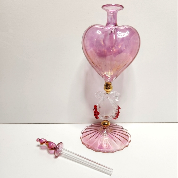 Art | Vintage Pink Heart Heart Perfume Bottle | Poshmark
